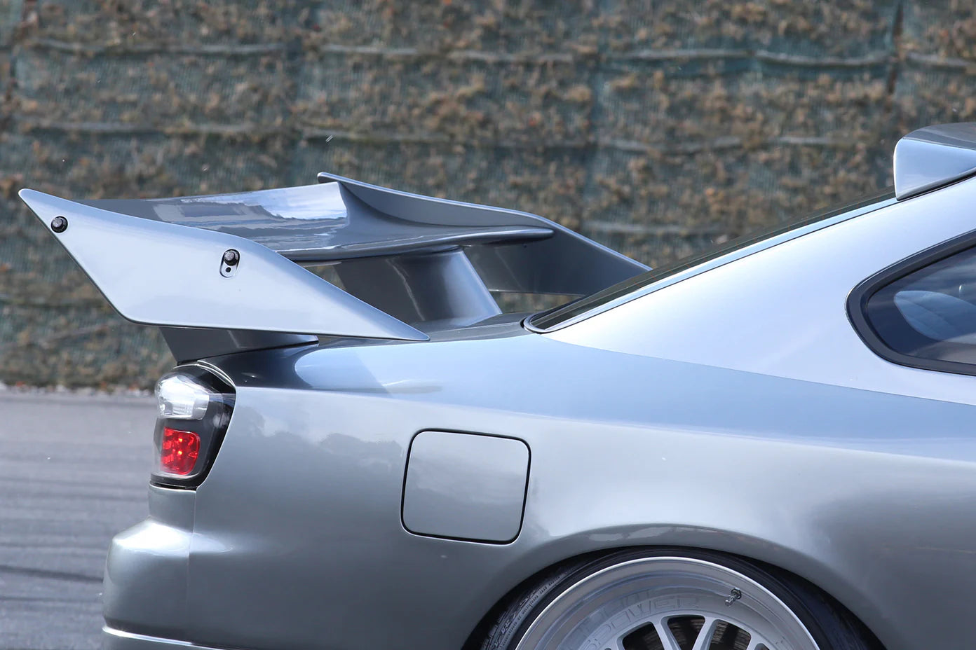 326 POWER MANRIKI REAR WING WITH LOGO + (PLUS) – Blacklist Motorsports
