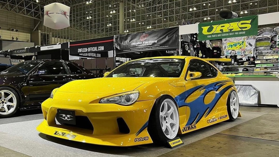 URAS HARIDASHI COMPLETE AERO KIT TOYOTA / SCION FRS (ZN6) – Blacklist Motorsports